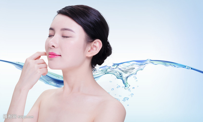 补水图片肌肤补水图片 随意云