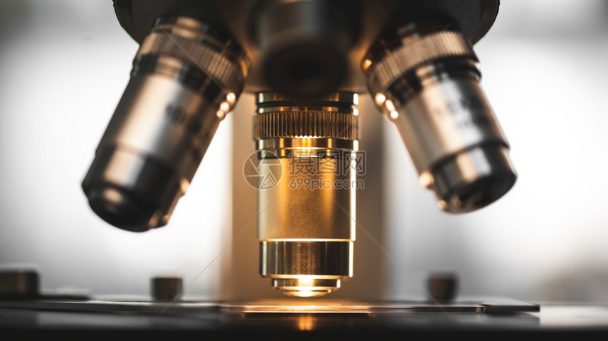 实验室生物学研究医微生物或技术设备冠状共效19疫苗研制的生物学研究科显微镜高清图片下载-正版图片306625374-摄图网