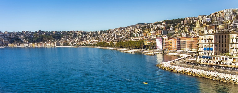 意大利隆巴迪伊索拉戈岛的Paratico和Sarnico地中海布雷西亚欧洲高清图片下载-正版图片307754002-摄图网