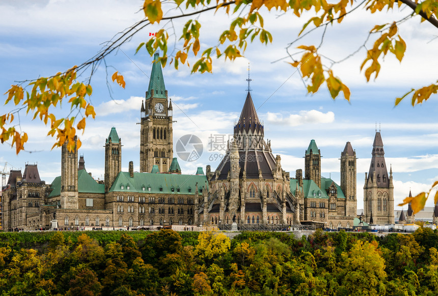 旅行哥特后部加拿大渥太华议会山的秋天景色加拿大渥太华高清图片下载-正版图片308053184-摄图网