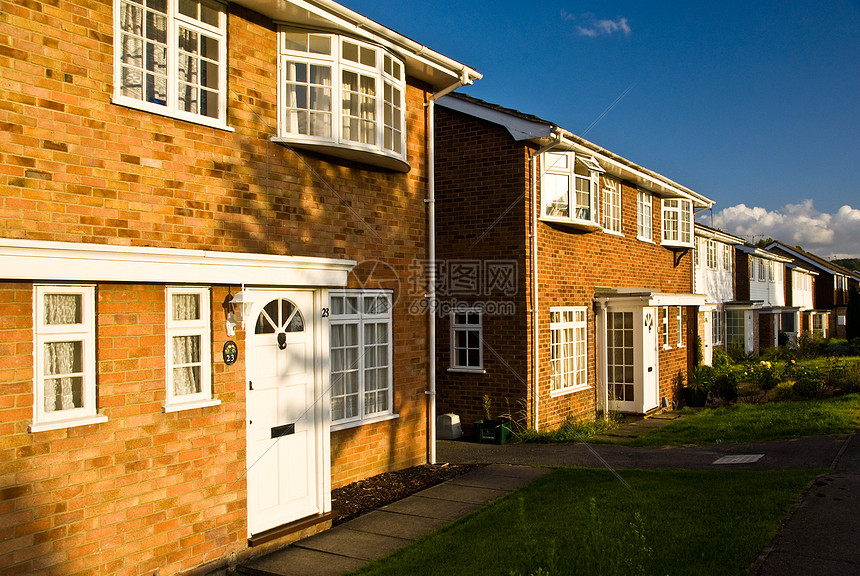 英语之家家具入口建筑房地产住宅金子正方形街道天空房子高清图片下载-正版图片320178370-摄图网