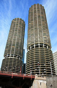 芝加哥高楼大楼的高层建筑住宅码头天空景观反射城市旅游建筑学摩天大楼地标高清图片下载-正版图片320366136-摄图网