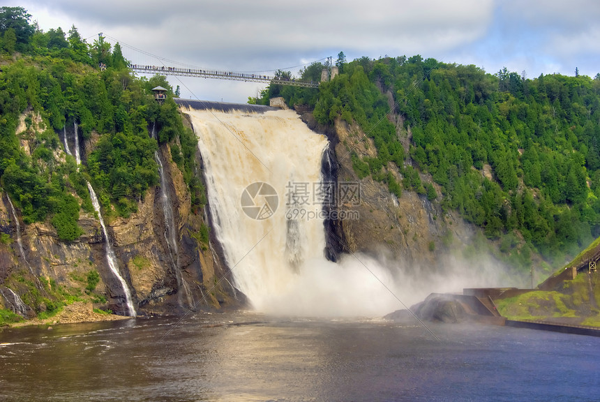 加拿大魁北克省 蒙特利尔瀑布旅行天空旅游瀑布吸引力楼梯农村高清图片下载-正版图片320490214-摄图网