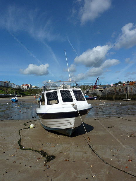 Tenby 登船码头船游艇帆船旅行造船沿海海岸血管液体潮汐海岸线高清图片下载-正版图片320633077-摄图网