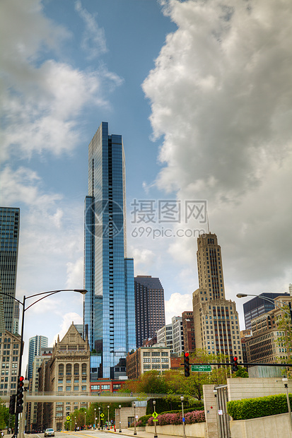 芝加哥市中心 IL建筑学景观摩天大楼晴天建筑天空城市场景全景公园高清图片下载-正版图片321291153-摄图网