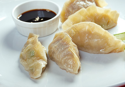 Gyoza 调用迪姆兼调用电话午餐盘子饺子宏观食物油炸蔬菜点心烹饪美食高清图片下载-正版图片321553418-摄图网
