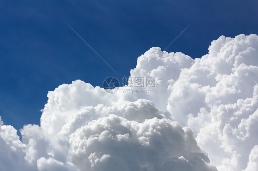 白云和灰云天空气候晴天气氛蓝色青色环境空气臭氧阳光高清图片下载-正版图片321636899-摄图网