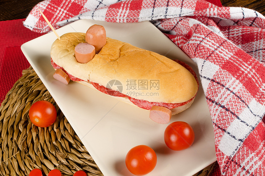 赛车零食高清图片下载-正版图片322072636-摄图网