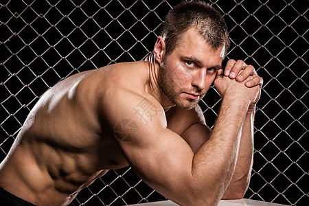 健壮 美丽 强壮的男人和肌肉工作室健身房冒充裤子皮肤训练身体健美腹肌力量高清图片下载-正版图片322157634-摄图网