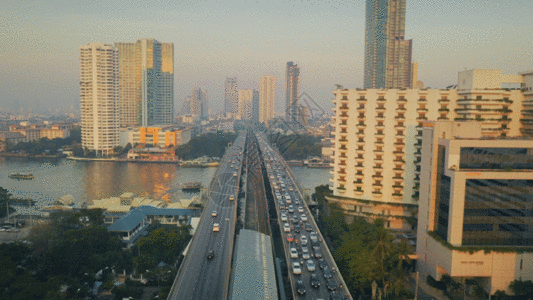 城市中心建筑河流船只GIF动图图片-正版gif素材401114626-摄图网