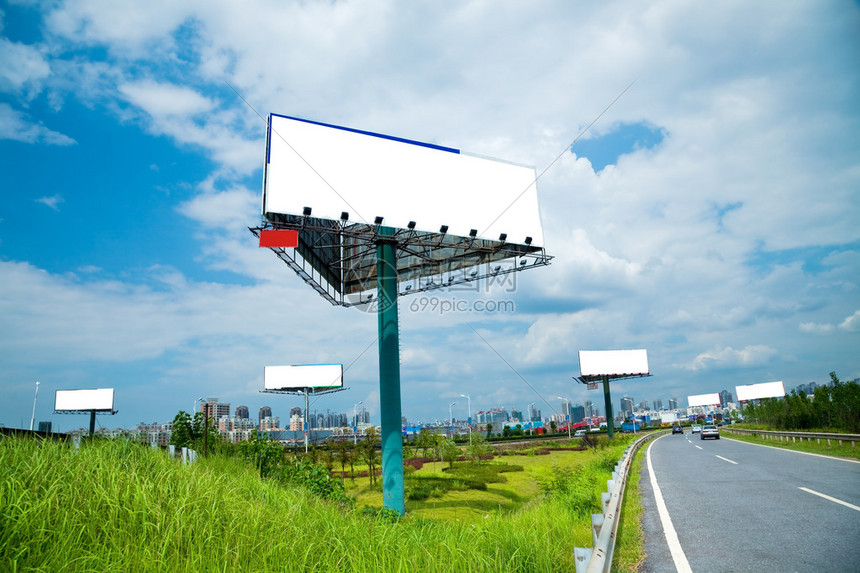 户外的广告牌安德路高清图片下载-正版图片402209704-摄图网