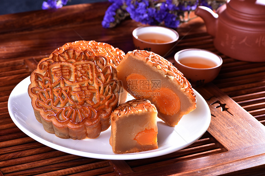 中秋节月饼高清图片下载 正版图片500082811 摄图网