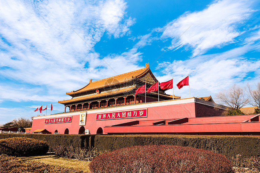 蓝天下的天安门高清图片下载-正版图片500215243-摄图网