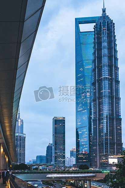 陆家嘴高楼大厦高清图片下载-正版图片500250194-摄图网
