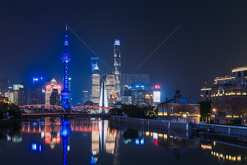 上海外滩夜景高清图片下载-正版图片500803592-摄图网