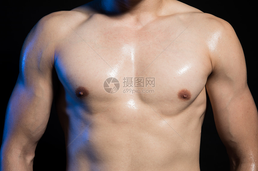 运动男性肌肉身材展示创意形象照高清图片下载-正版图片500907357-摄图网