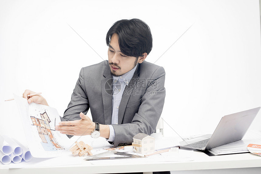 室内设计师高清图片下载-正版图片501001385-摄图网