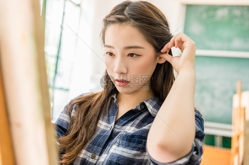 可爱女生高清图片下载-正版图片501114533-摄图网