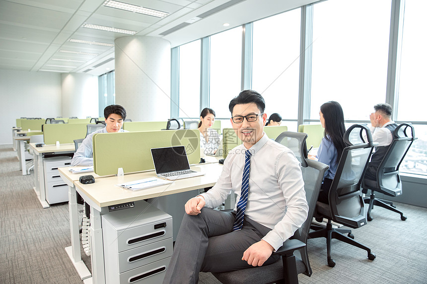 商务团队工作办公高清图片下载-正版图片501285276-摄图网