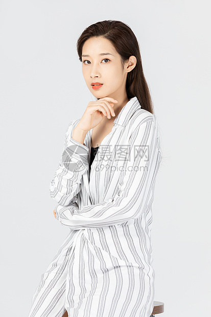 女性正面形象展示高清图片下载-正版图片501391731-摄图网