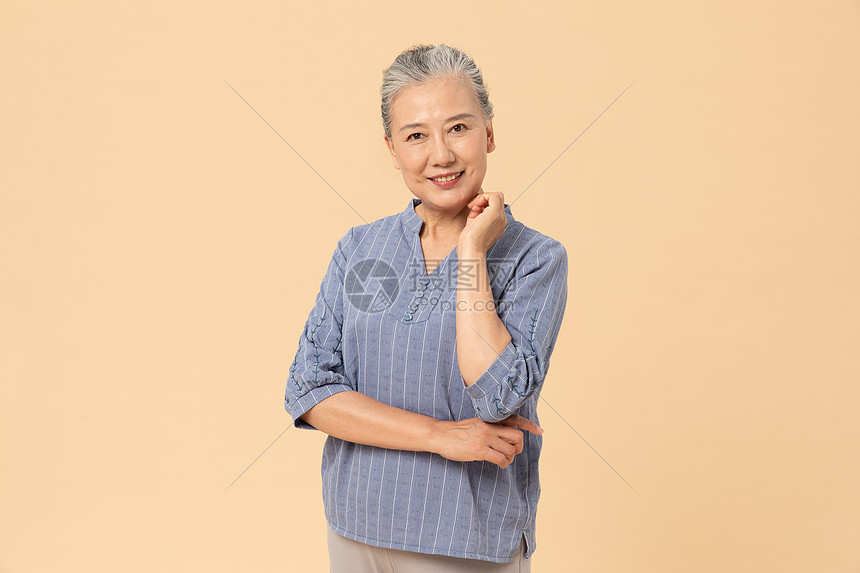 老年女性形象高清图片下载-正版图片501618718-摄图网