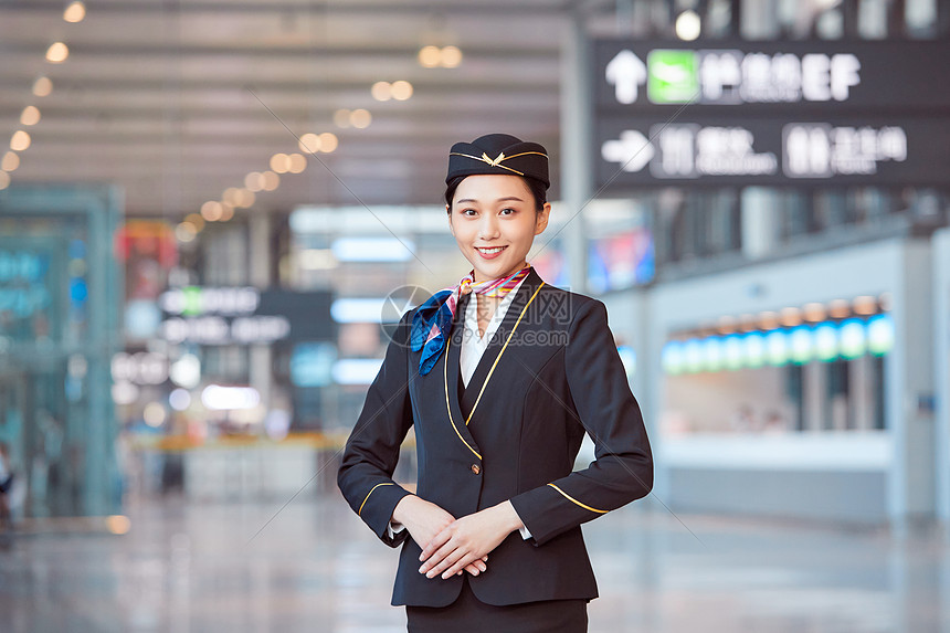 机场空姐空乘服务形象高清图片下载 正版图片501686487 摄图网