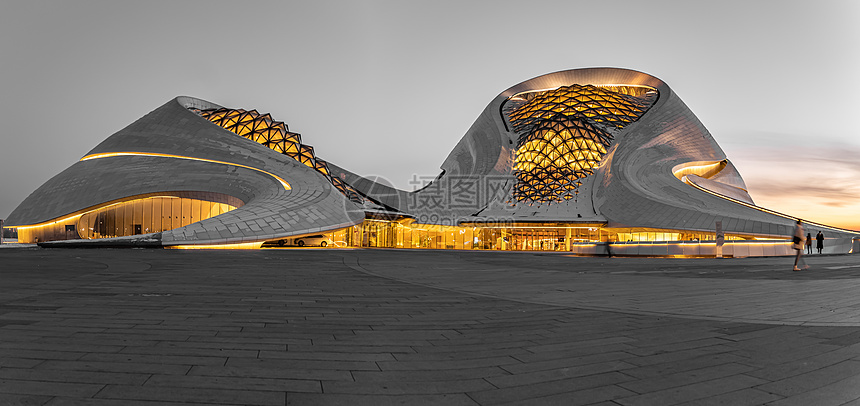 哈尔滨大剧院高清图片下载-正版图片501700787-摄图网