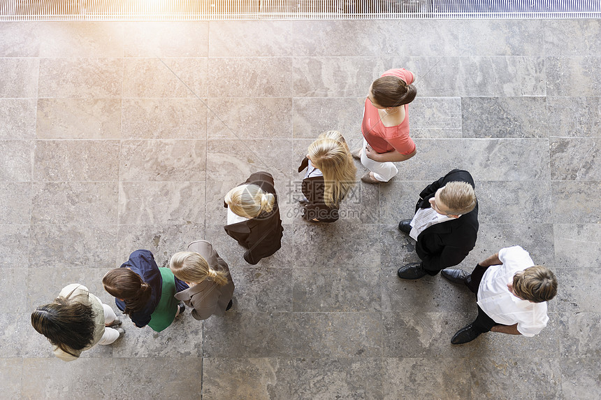 排队等待的商务人士高清图片下载-正版图片501845199-摄图网