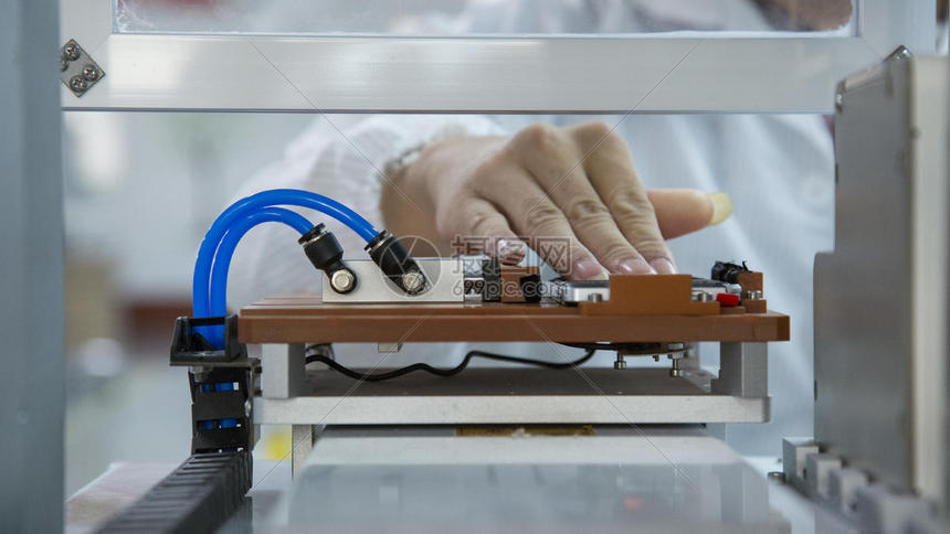 手机工厂生产加工高清图片下载-正版图片502467924-摄图网