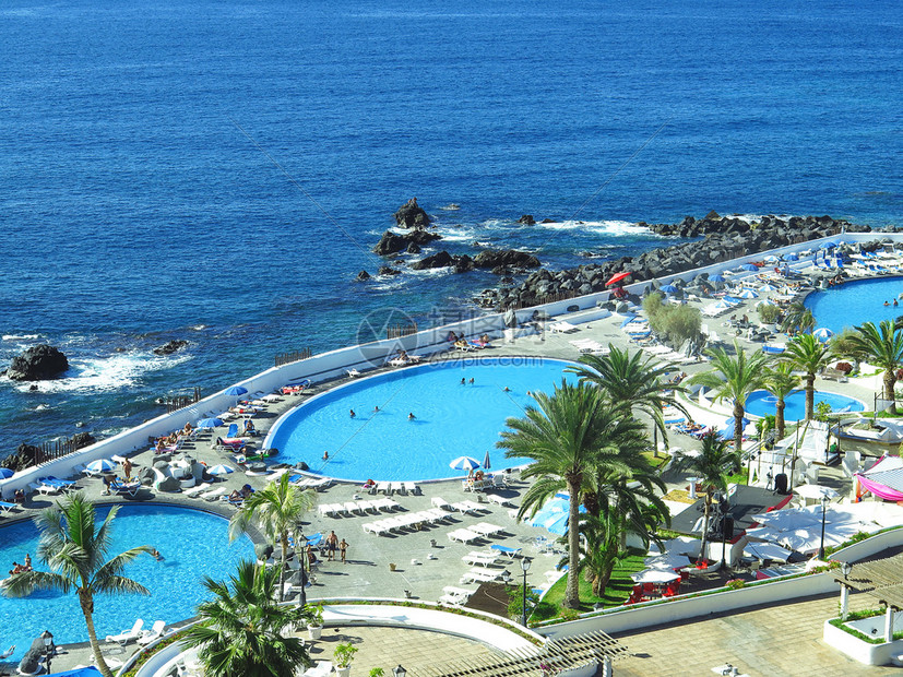 西班牙加那利群岛圣克鲁斯德特内里费港的拉高清图片下载-正版图片502640522-摄图网