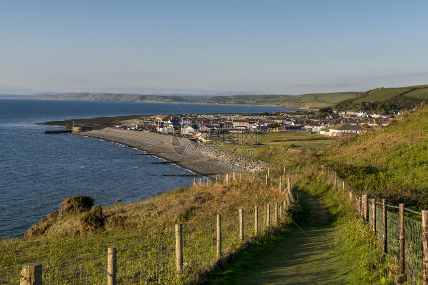 Aberaron是威尔士西海岸Cardigan的一个村庄高清图片下载-正版图片502645696-摄图网