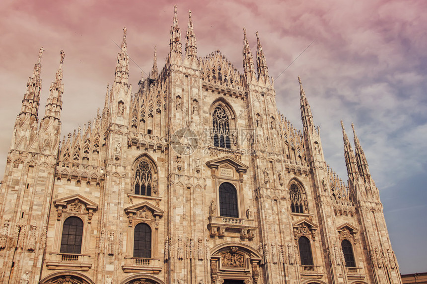 意大利米兰著名的高清图片下载-正版图片502647542-摄图网