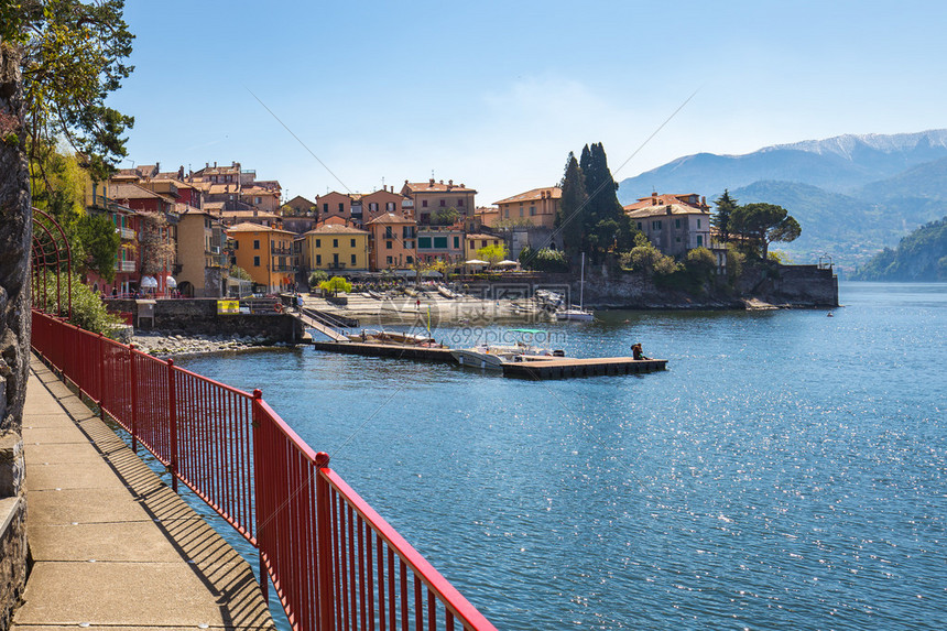 意大利米兰Como湖上的Va高清图片下载-正版图片502758683-摄图网
