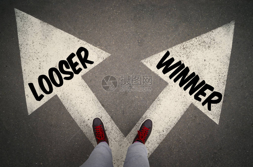 WINNER对LOOSER写在白箭高清图片下载-正版图片502903618-摄图网