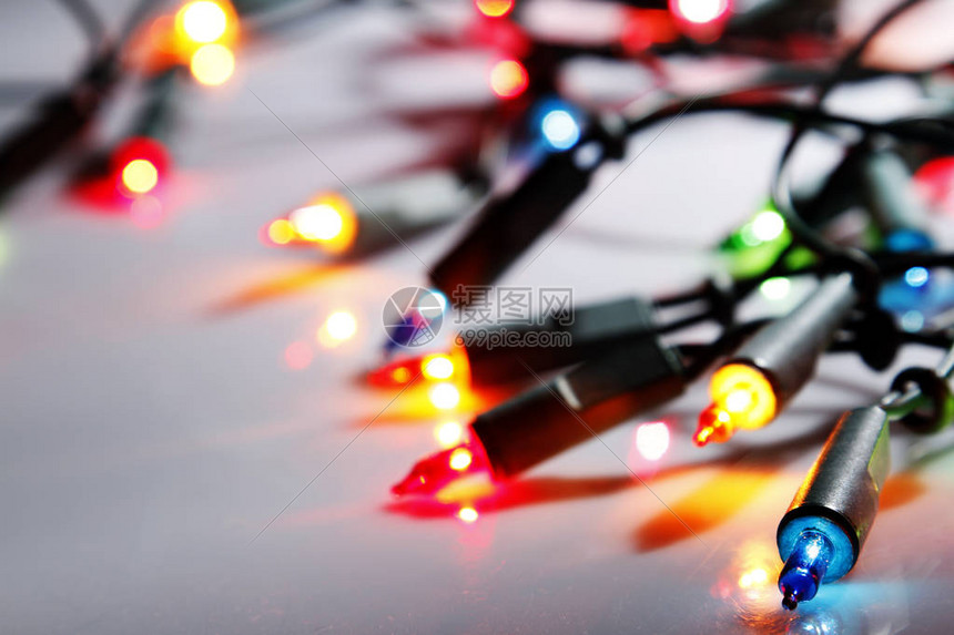 发光的圣诞灯特写高清图片下载-正版图片502913433-摄图网