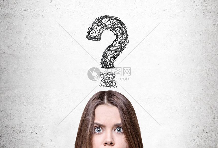 一个困惑的年轻女子的特写高清图片下载-正版图片503044977-摄图网