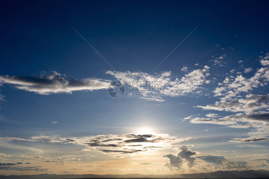 蓝天白云高清图片下载-正版图片503097775-摄图网