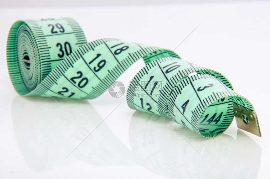 白色背景上的绿色厘米图像高清图片下载-正版图片503259954-摄图网