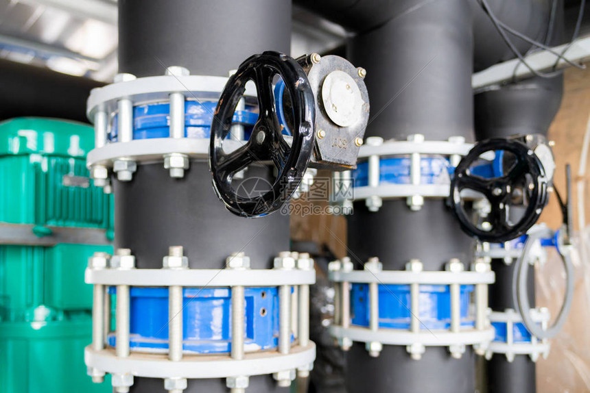 连接hdpe管道和ppr管高清图片下载-正版图片503274266-摄图网