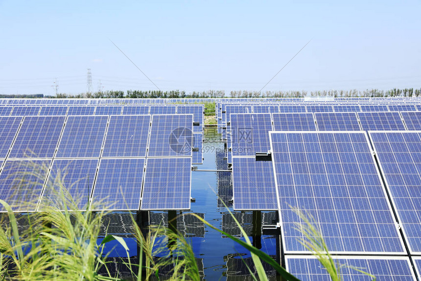 太阳能光伏板及太阳能光伏发电系统高清图片下载-正版图片503322633-摄图网