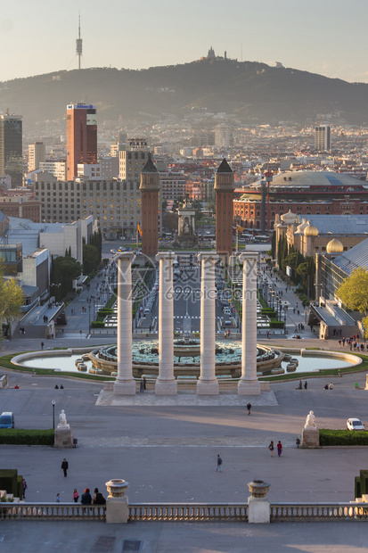 西班牙巴塞罗那埃斯波安亚广场高清图片下载-正版图片503421658-摄图网