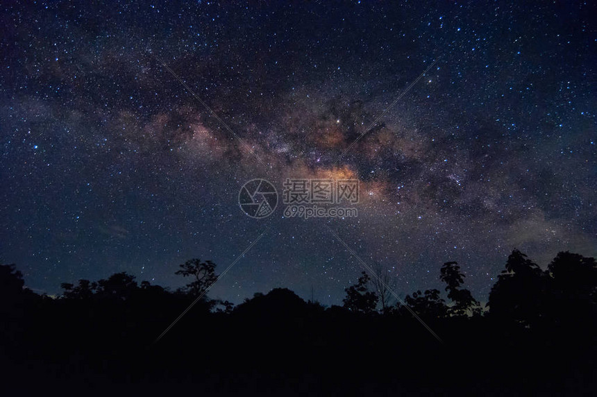 夜晚的星空高清图片下载-正版图片503443987-摄图网