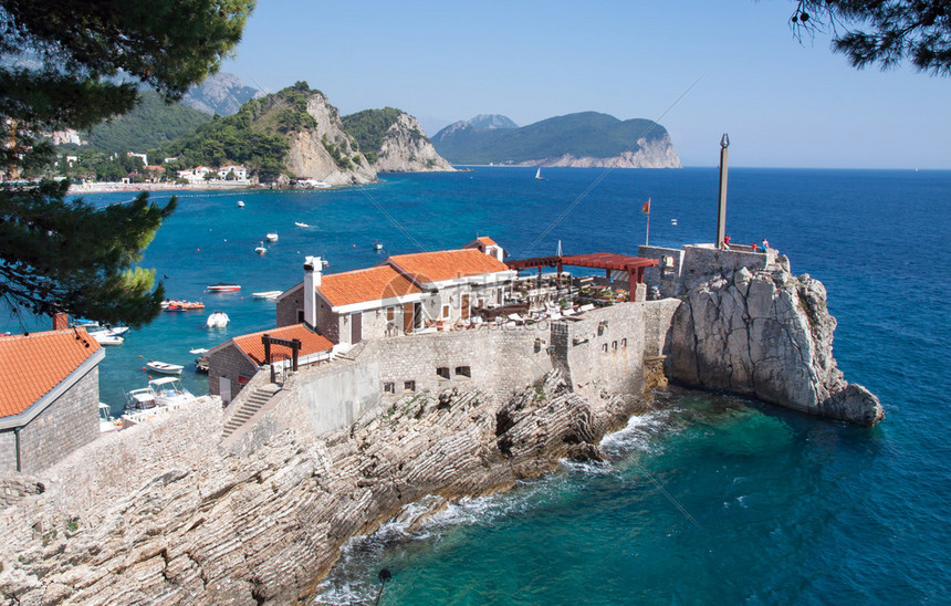 Petrovac在海上高清图片下载-正版图片503452062-摄图网