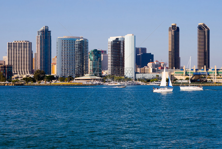 圣地亚哥市中心高清图片下载-正版图片503461215-摄图网