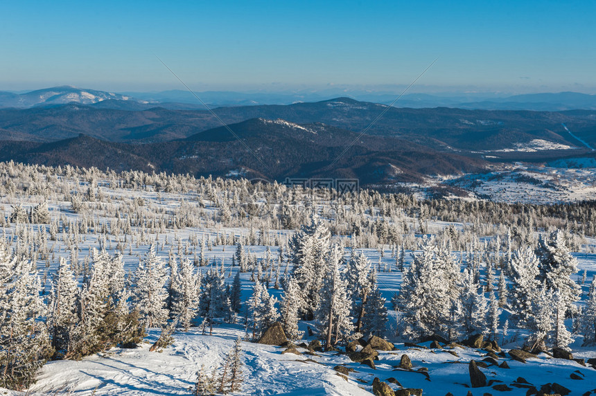 俄罗斯联邦凯梅罗沃地区Tashtagol区She高清图片下载-正版图片503544225-摄图网