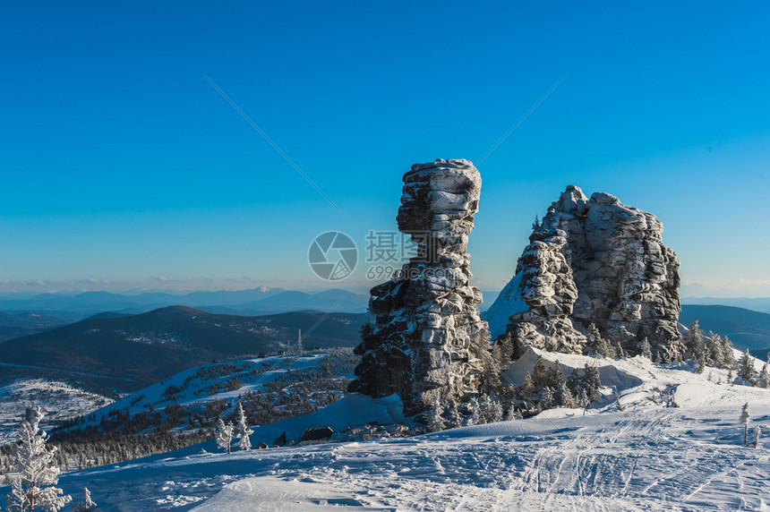 俄罗斯联邦凯梅罗沃地区Tashtagol区She高清图片下载-正版图片503544305-摄图网