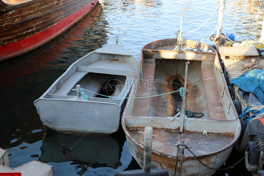 Berth以色列北部湖边海岸附近一个特高清图片下载-正版图片503806558-摄图网