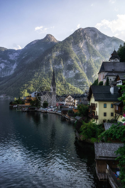 Hallstat村和湖从该地区的一个观察点看高清图片下载-正版图片503849513-摄图网