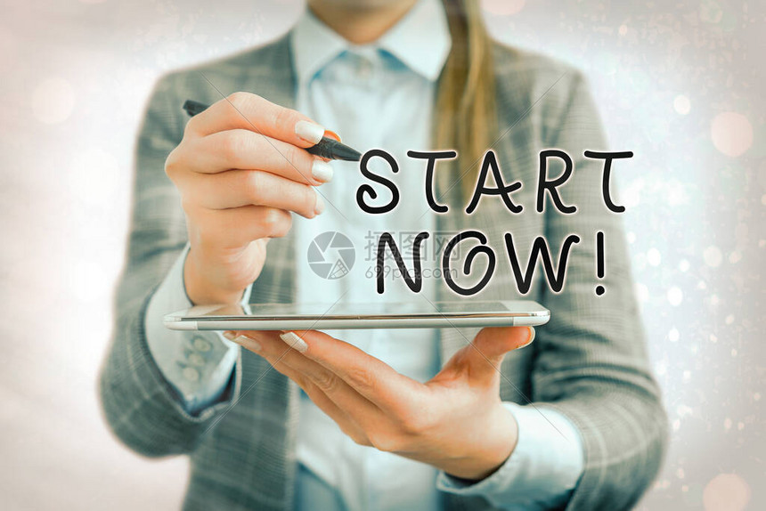 显示StartNow的文本符号商业照片文本毫不犹豫地立即工作高清图片下载-正版图片503883994-摄图网