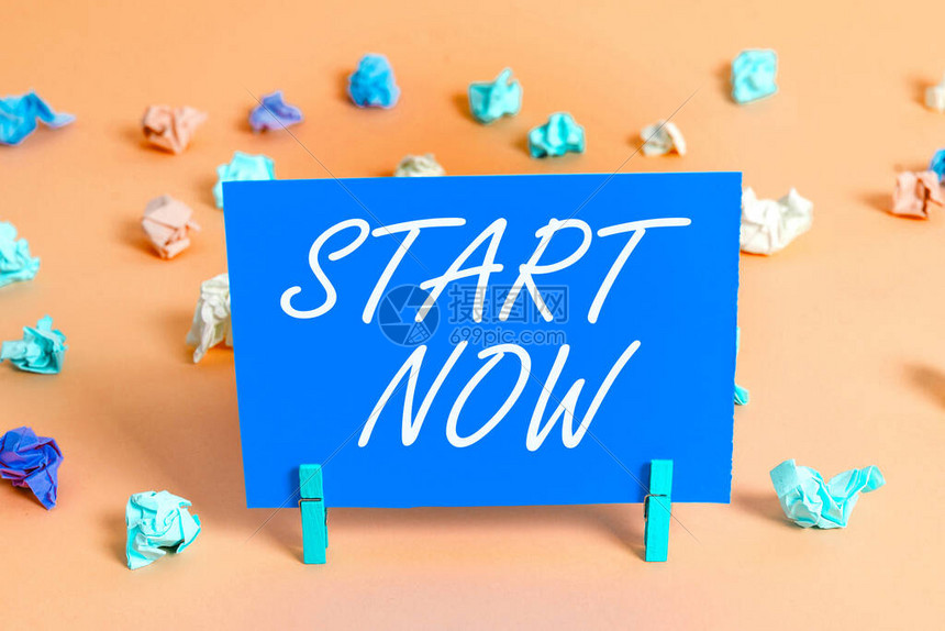 概念手写显示StartNow概念的含义是毫不犹豫地立即工作高清图片下载-正版图片503884113-摄图网